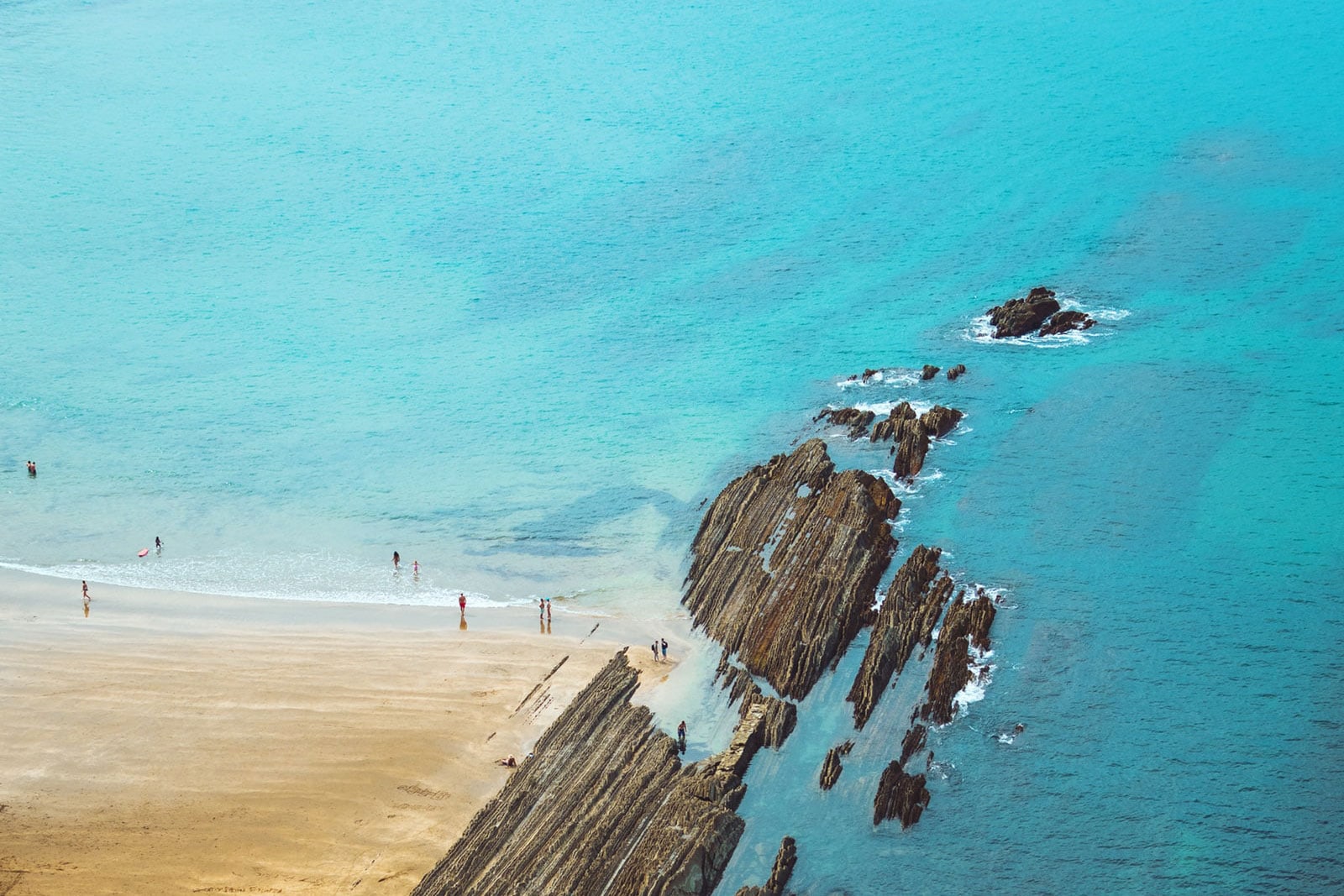 The flysch route: Cliffs with 50 million years of history - Spain Insights